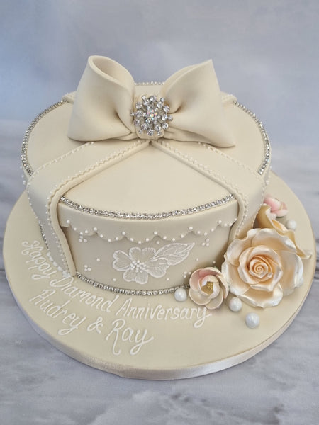 Crafty Cakes | Exeter | UK - Diamond Wedding Anniversary Hat Box Cake